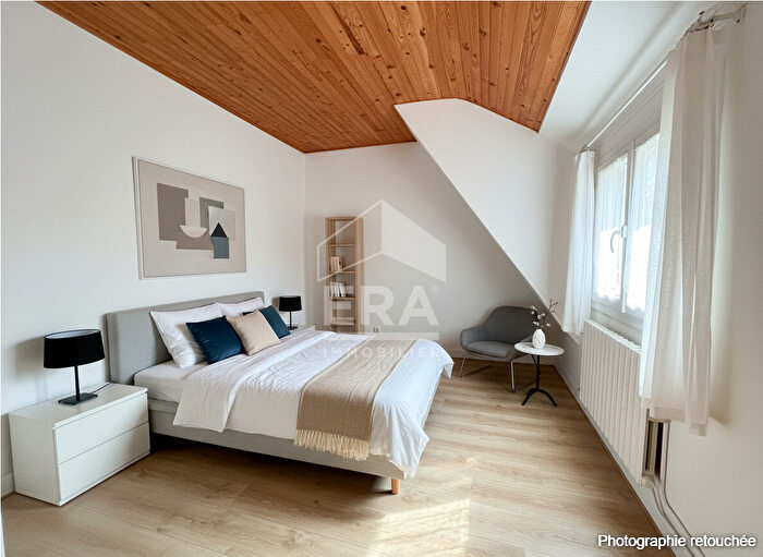 Magné - Maison 7 pièces à vendre