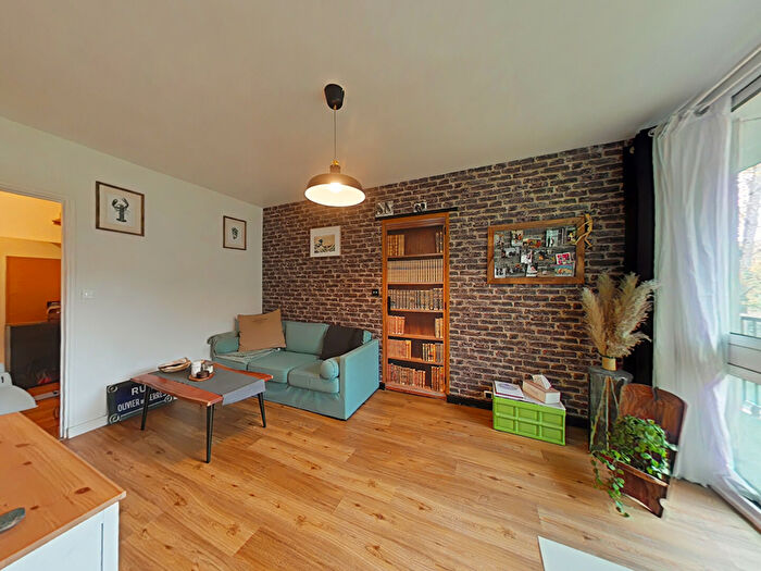 Appartement à vendre - Fontenay-le-Fleury, Croix du Mont - 2 pièces - 1 chambre