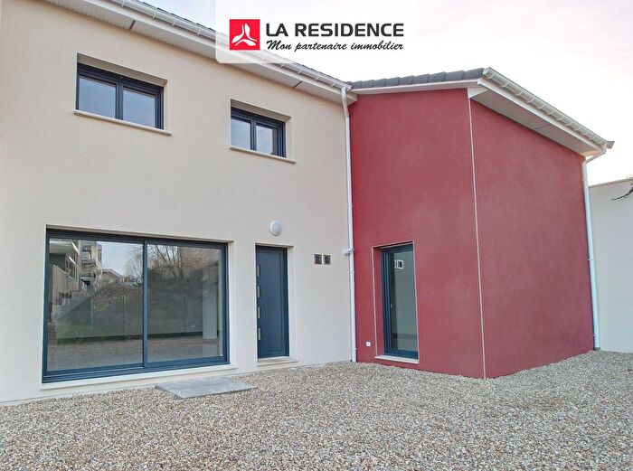 Maison à vendre - Oissel - 6 pièces - 4 chambres