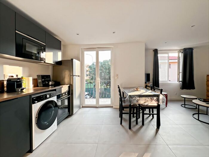 Appartement à vendre - Fréjus, Villeneuve - 2 pièces - 1 chambre