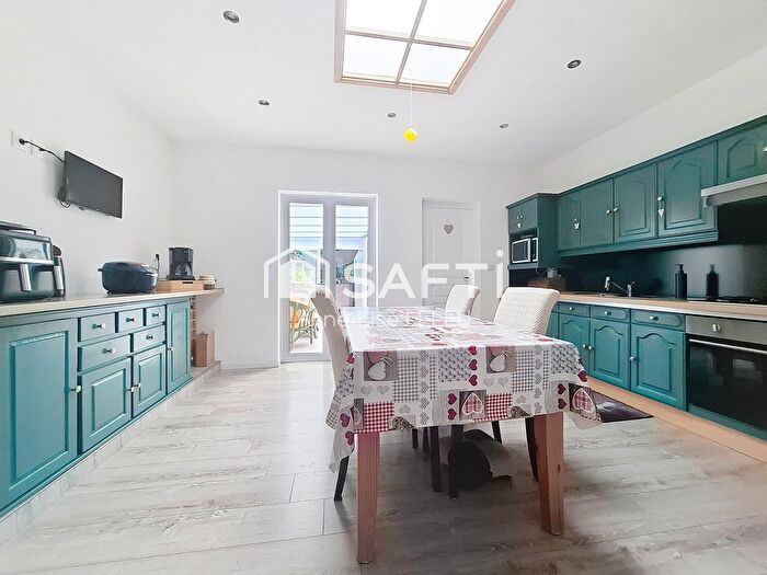 Maison 7 pièces à Carvin, Eglissières, à vendre
