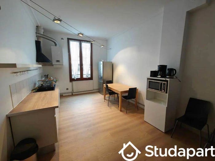 Appartement 1 pièce à Berriat-Ampere, Grenoble, à louer