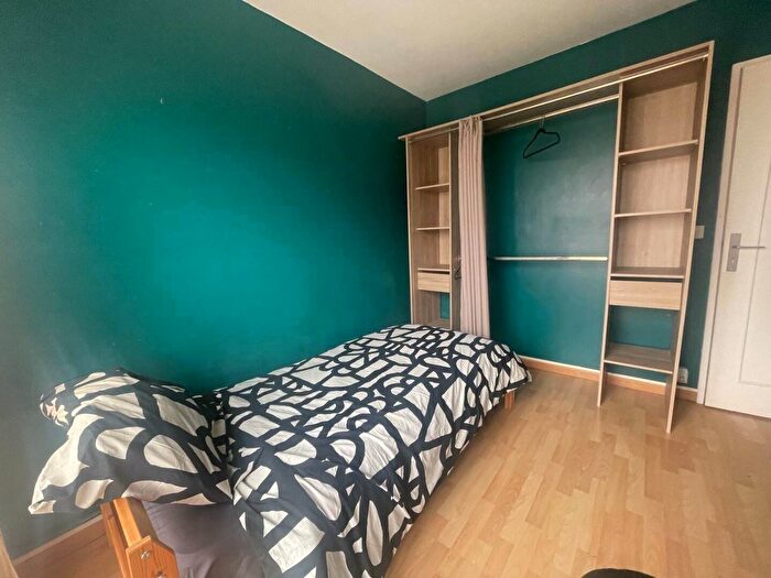 Appartement à louer - Cergy - 5 pièces - 4 chambres