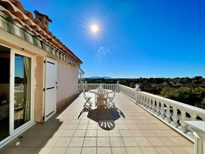 Maison 6 pièces à vendre à Marseille 13ème, Saint-Mitre
