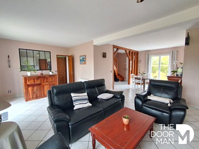 Maison à vendre - Le Perray-en-Yvelines - 6 pièces - 3 chambres