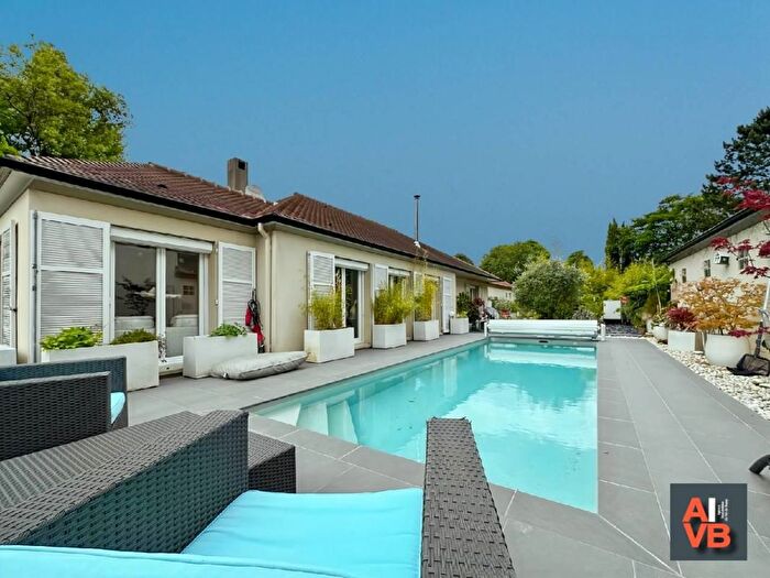 Maison à vendre - Bussy-Saint-Georges - 4 pièces - 3 chambres