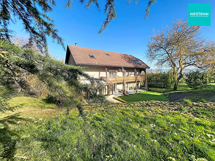 Mésigny : Maison 8 pièces à vendre