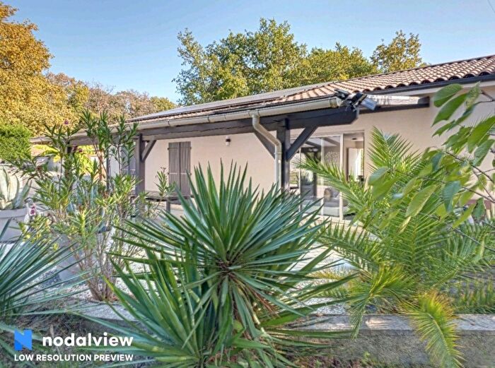 Maison à vendre - Créon - 5 pièces - 3 chambres