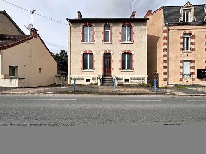 Maison à vendre - Montluçon, Buffon, Les Isles, Guineberts - 6 pièces - 4 chambres