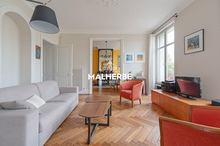 Appartement 4 pièces à vendre - Nancy, Ville vieille, Léopold
