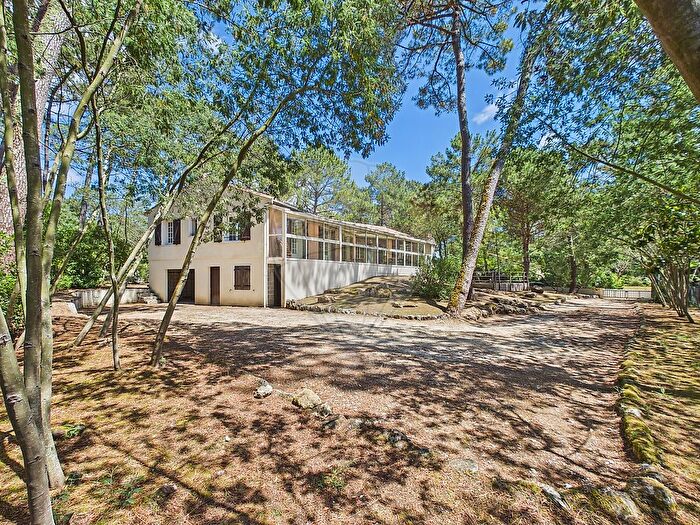 Les Mathes : Maison 6 pièces à vendre
