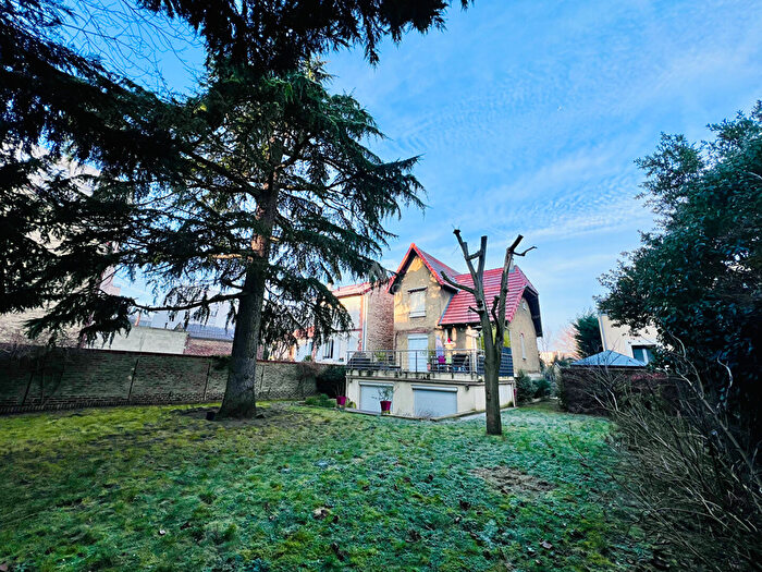 Maison à vendre à Nanterre, Vieux Pont