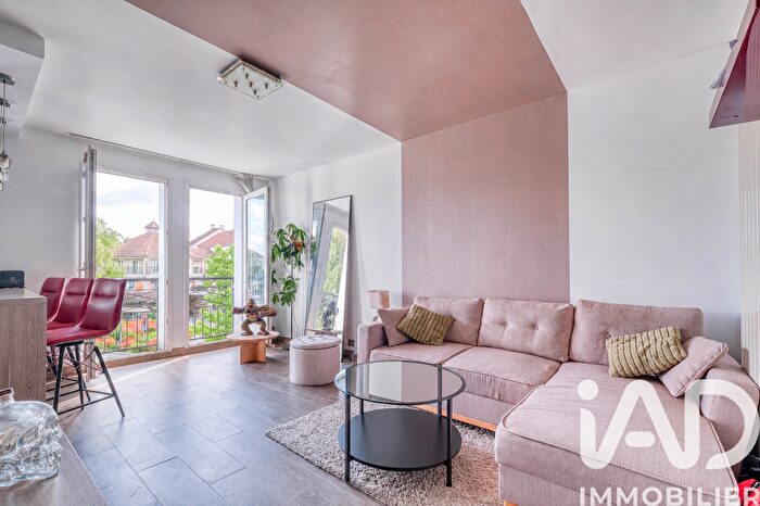 Appartement 2 pièces à Bailly-Romainvilliers, à vendre