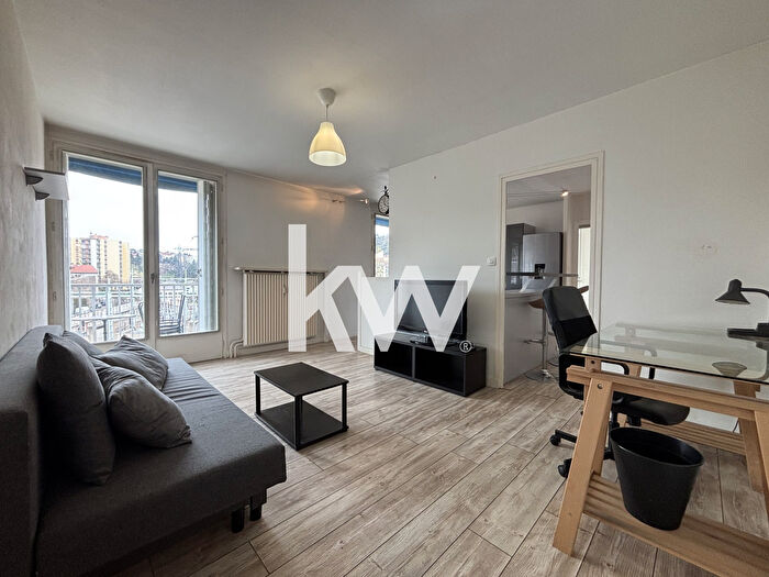 Appartement à vendre - Saint-Étienne, Jacquard, Préfecture - 2 pièces - 1 chambre