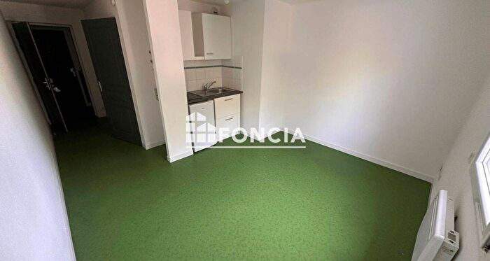 Appartement 1 pièce à louer - Calvaire Hugo Cécile-Châteauvert -Châteauvert, Valence