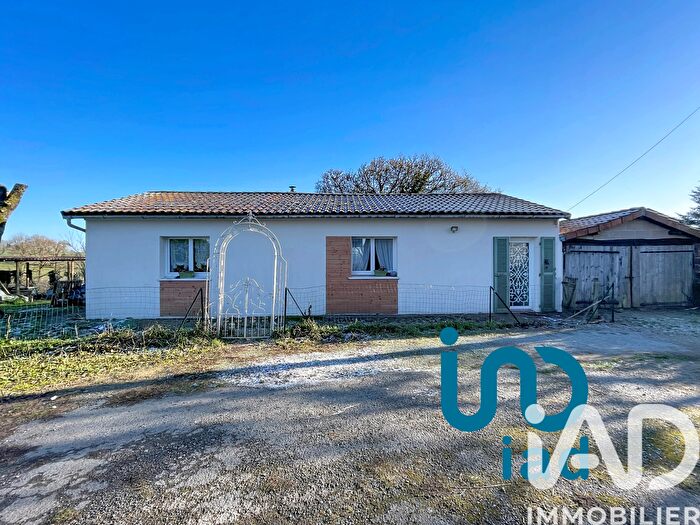 Maison à vendre - Vernoux-en-Gâtine - 3 pièces - 2 chambres