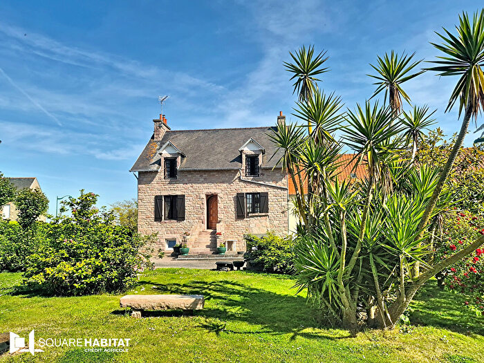 Maison 8 pièces à vendre à Erquy