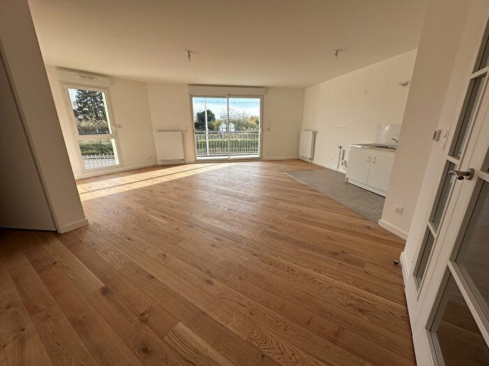 Appartement à louer - Chartres, Rechèvres - 3 pièces - 2 chambres