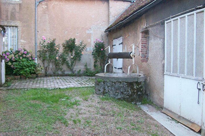 Maison à vendre - Marly-sur-Arroux - 5 pièces - 3 chambres
