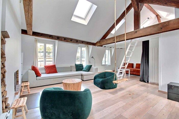 Appartement à louer - Saint Germain lAuxerrois, Paris er arrondissement - 2 pièces - 2 chambres