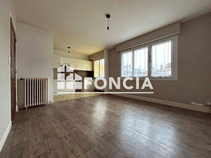 Argenté-Nonères, Mont-de-Marsan : Appartement 2 pièces à louer