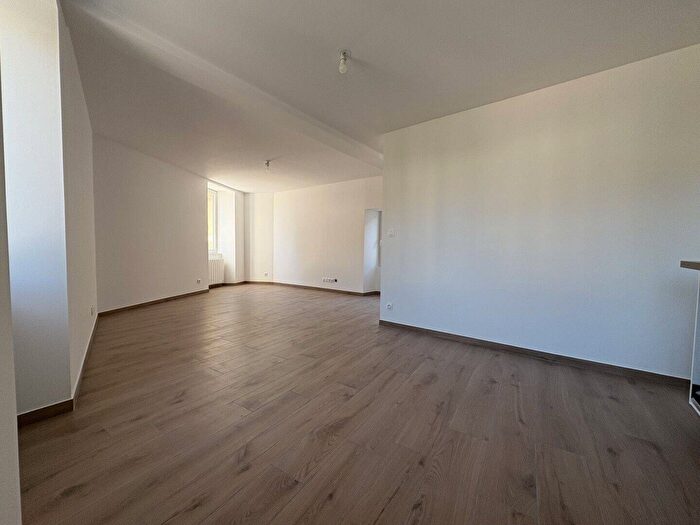 Le Châtelet-en-Brie - Appartement 2 pièces à louer