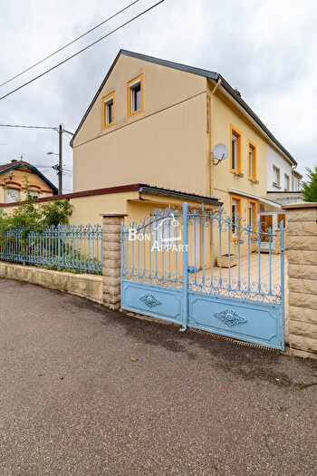 Maison à vendre - Sainte-Marie-aux-Chênes - 7 pièces - 4 chambres