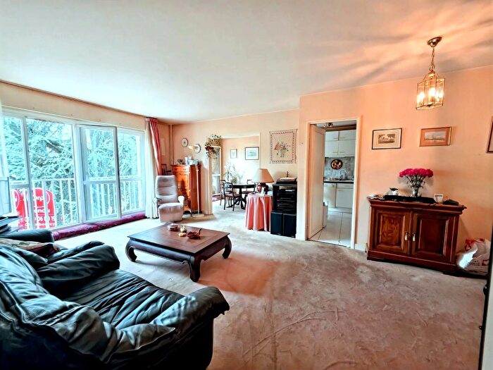 Appartement à vendre - Chambourcy - 2 pièces - 1 chambre