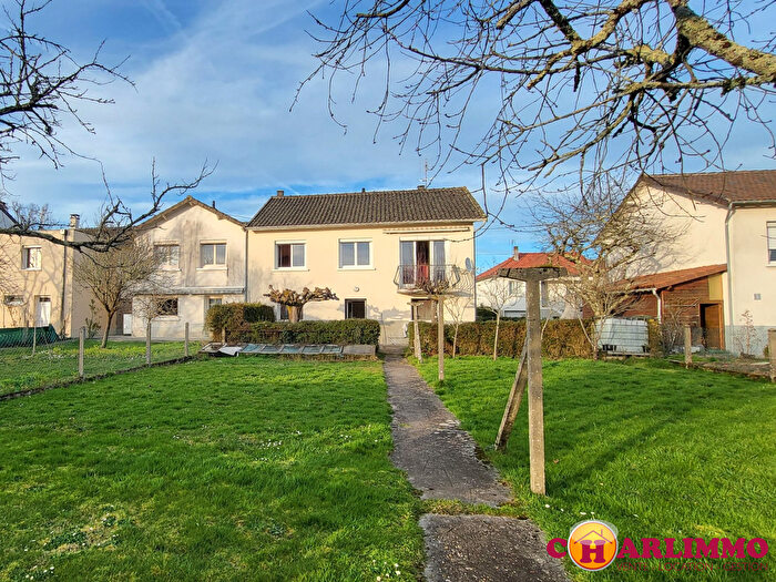 Maison à vendre - Saint-Junien - 4 pièces - 3 chambres