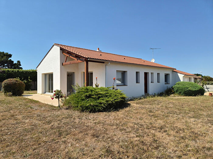 Saint-Hilaire-de-Riez, Centre-ville, Chaignaie, Poudroux : Maison 4 pièces à vendre