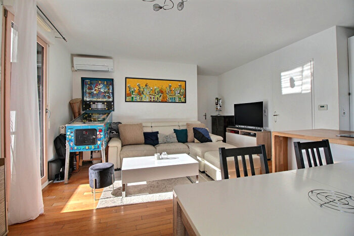 Appartement 4 pièces à Colombes, Charles de Gaulle, à vendre