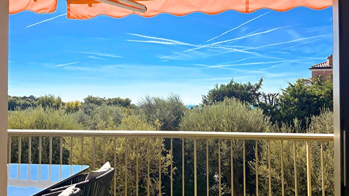 Appartement 2 pièces à vendre à Roquebrune-Cap-Martin, Cap Martin, Dragonnière