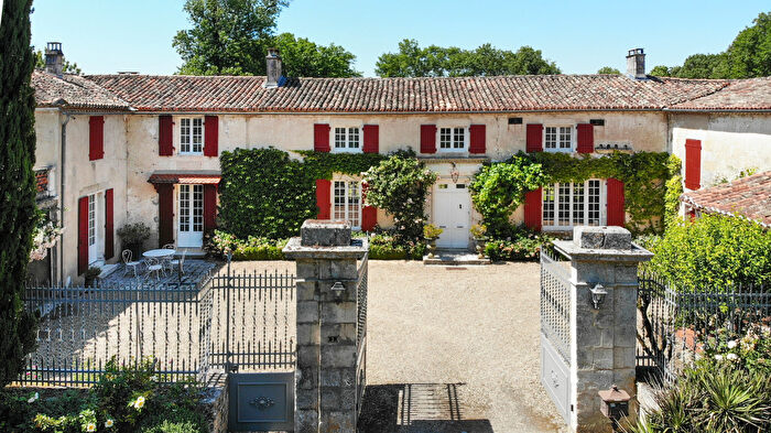 Vars - Maison 12 pièces à vendre
