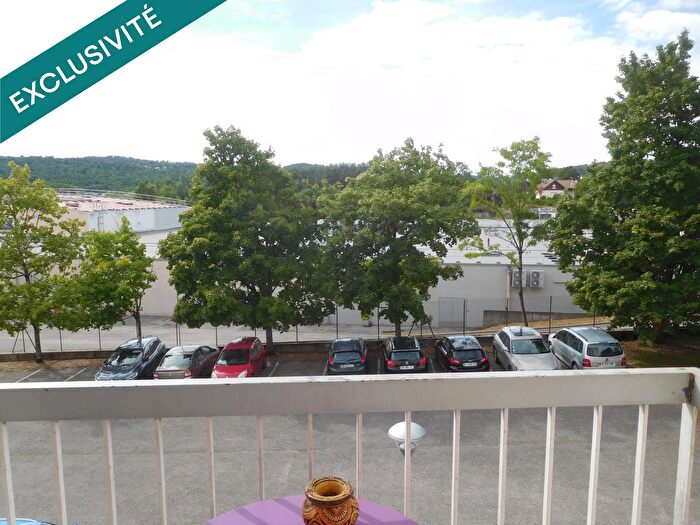 Oyonnax, Centre-ville, Niermes, Geilles, Croix Rousse - Appartement 5 pièces à vendre
