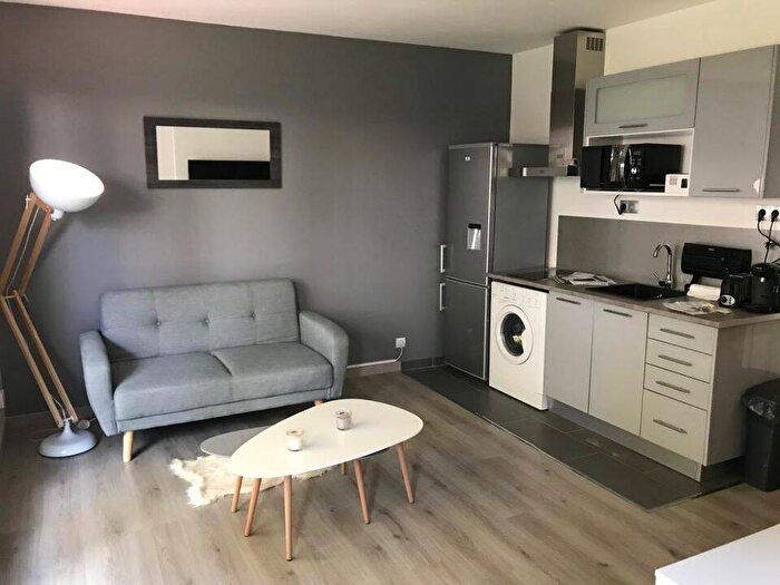 Appartement 2 pièces à Archeveche, Charenton-le-Pont, à louer