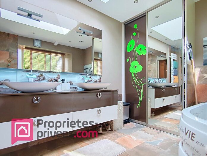 Maison 8 pièces à vendre - Vézières
