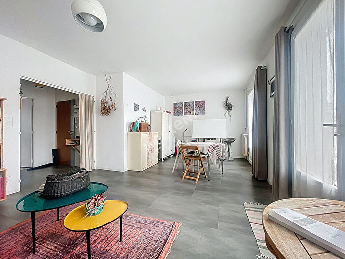 Appartement à vendre - Nantes, Sainte-Thérèse, Rond-Point de Vannes - 4 pièces - 2 chambres