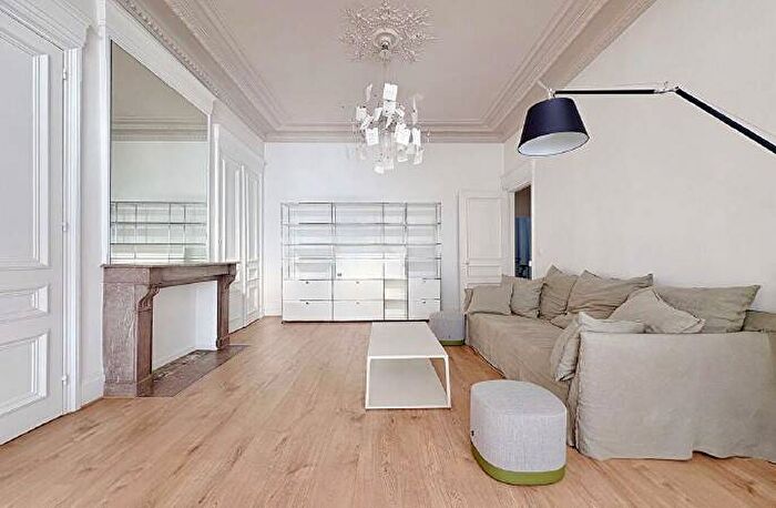 Appartement à louer - Wazemmes, Lille - 2 pièces - 1 chambre