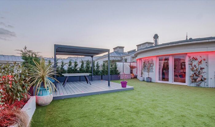 Appartement à vendre - Paris e , Porte de la Villette - 3 pièces - 2 chambres