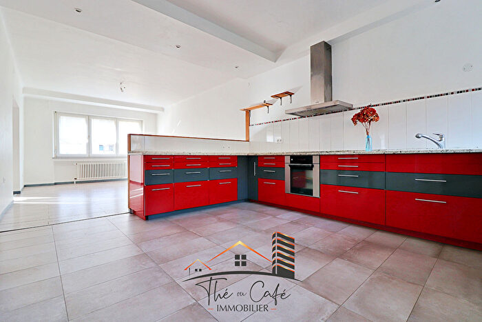 Maison à vendre - Thionville, Saint-Pierre - 8 pièces - 5 chambres