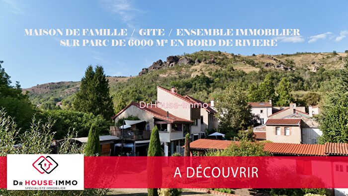 Maison à vendre - Perrier - 11 pièces - 7 chambres