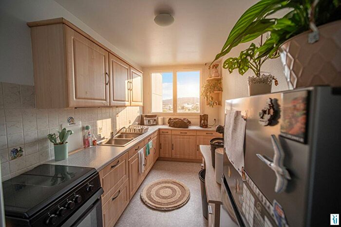 Appartement à louer - Centre Ville-Mairie, Maromme - 2 pièces - 1 chambre