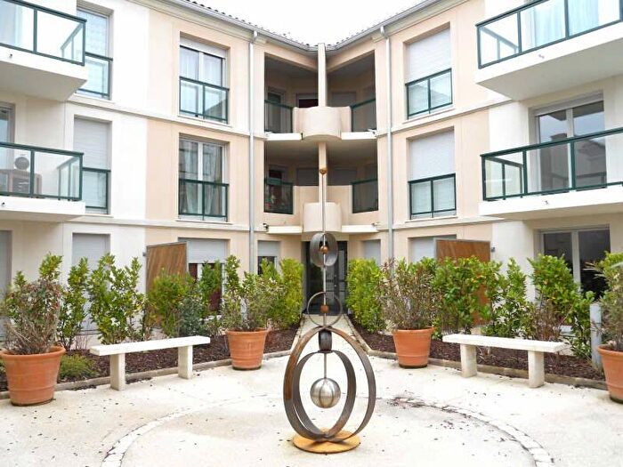 Appartement à louer - Hôtel de Ville, Cognac - 2 pièces - 1 chambre