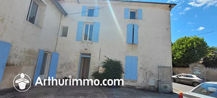 Appartement à vendre - Saint-Jean-dAngély - 3 pièces - 3 chambres