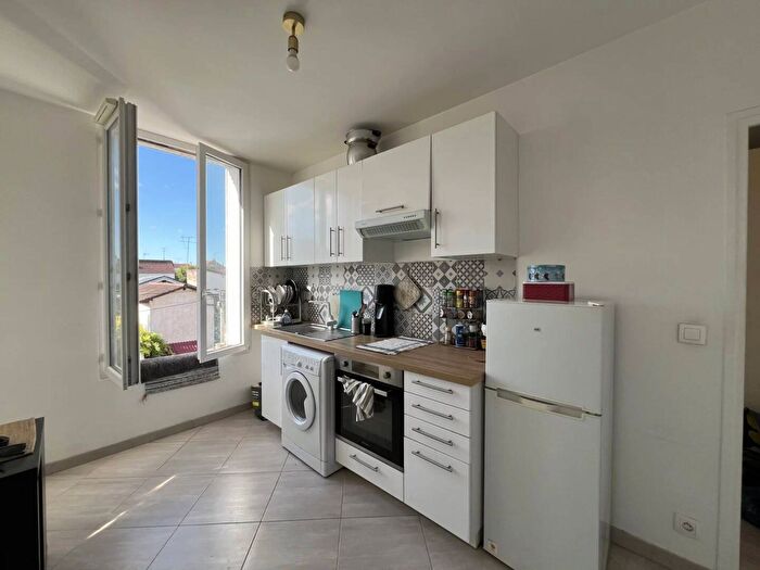 Appartement à louer - Port à lAnglais, Vitry-sur-Seine - 1 pièce