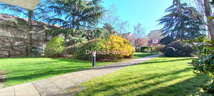 Appartement à vendre - Les Lilas, Sentes, Floréal - 5 pièces - 4 chambres