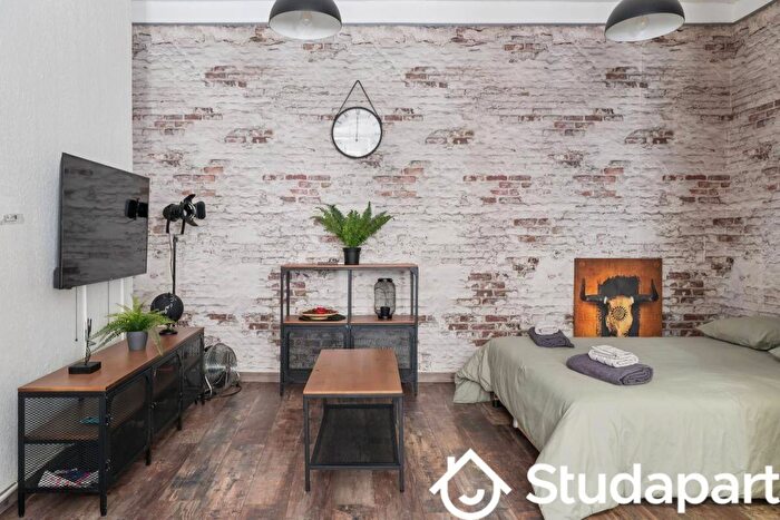 Appartement à louer - Les Chutes Lavies, Marseille ème arrondissement - 1 pièce