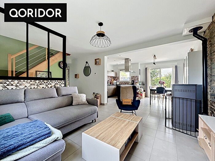 Maison 5 pièces à vendre à Tinténiac