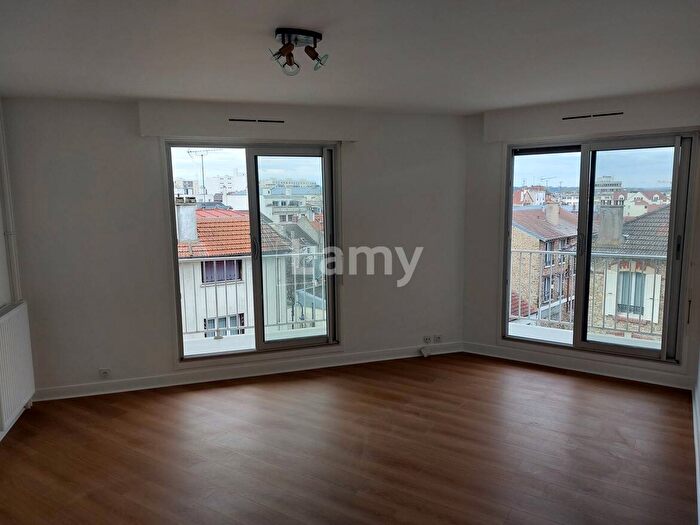 Appartement à louer - Mairie, Poissy - 1 pièce