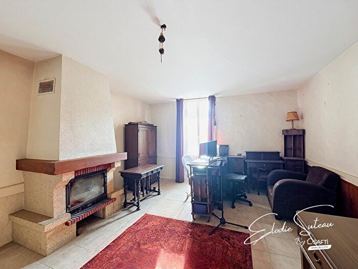 Saint-Clément-de-la-Place - Maison 4 pièces à vendre